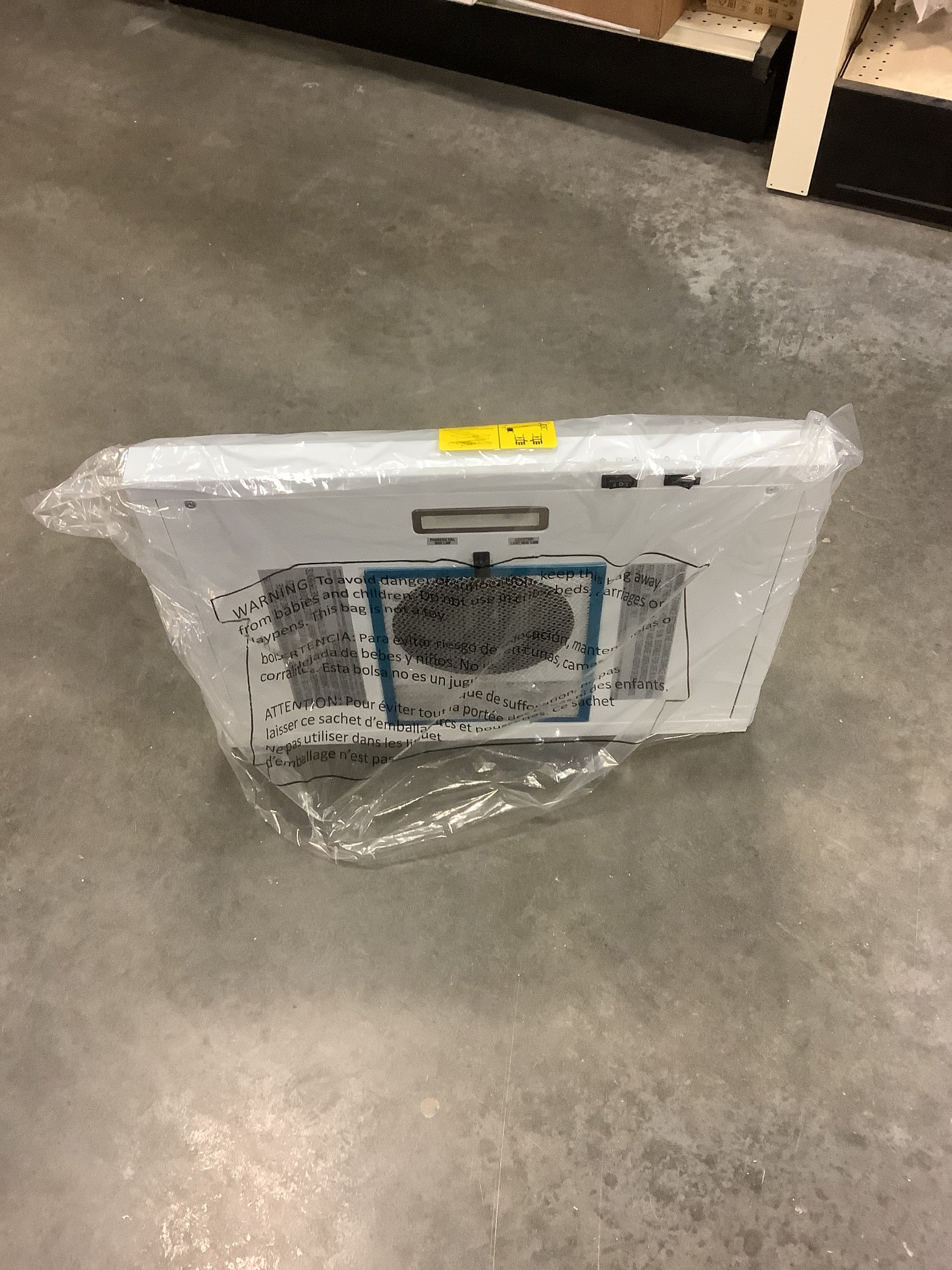 Under Cabinet Range Hood Aria 24In 180 CFM 2 Speed LED — Habitat for ...